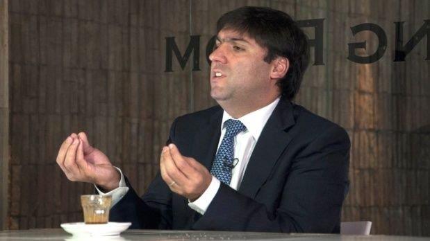 Sánguches de miga y mate frío: la curiosa charla virtual de Bossio ...