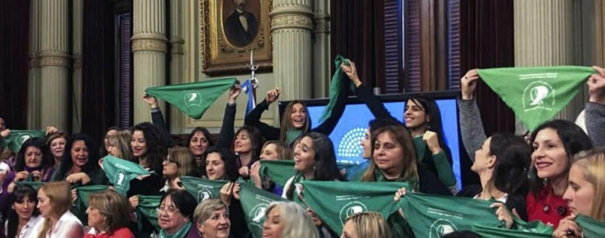 Discursos Controvertidos Llegadas Tarde Y Otras Perlitas Del Debate