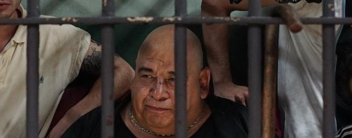 Cuadros de "El Sapo" en su casa y ¿una tercera temporada?: Roly Serrano ...