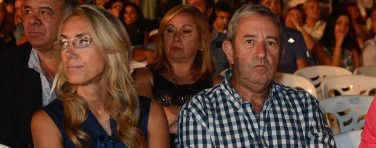 ¡Qué suerte! La novia de Cobos se recibió hace unos meses y ya tiene un ...