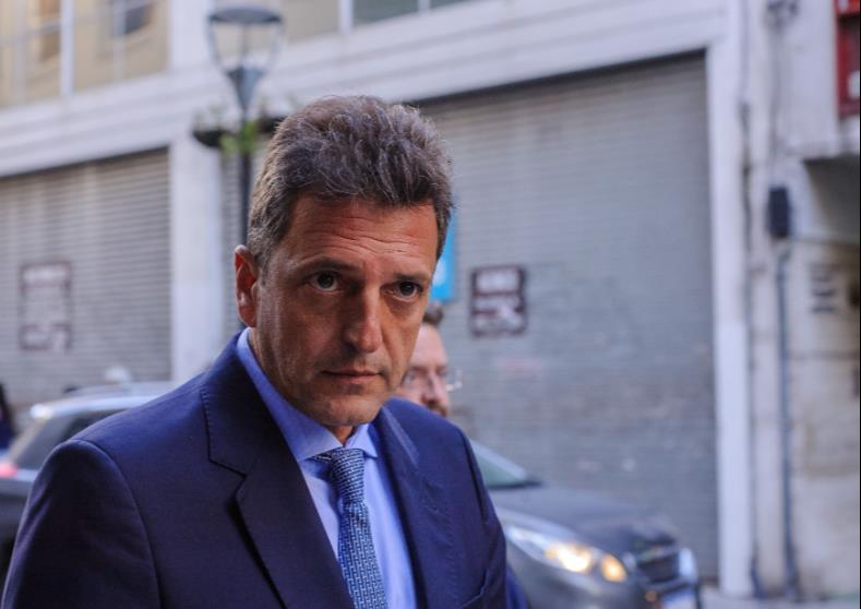 Massa Viajó A Washington Busca Ampliar El Desembolso Del Fmi E Intenta