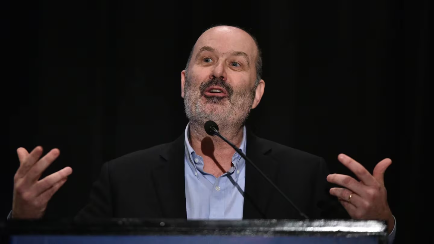 Quién es Sturzenegger: de la sucia performance en el "Corralito" del ...