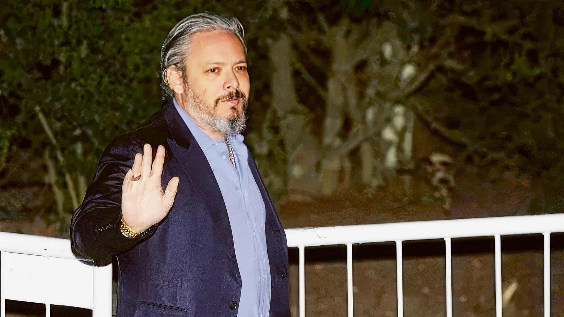 Garfunkel vs. Vanucci: "Ella tiene tendencia a hematomas y lo usa para ...