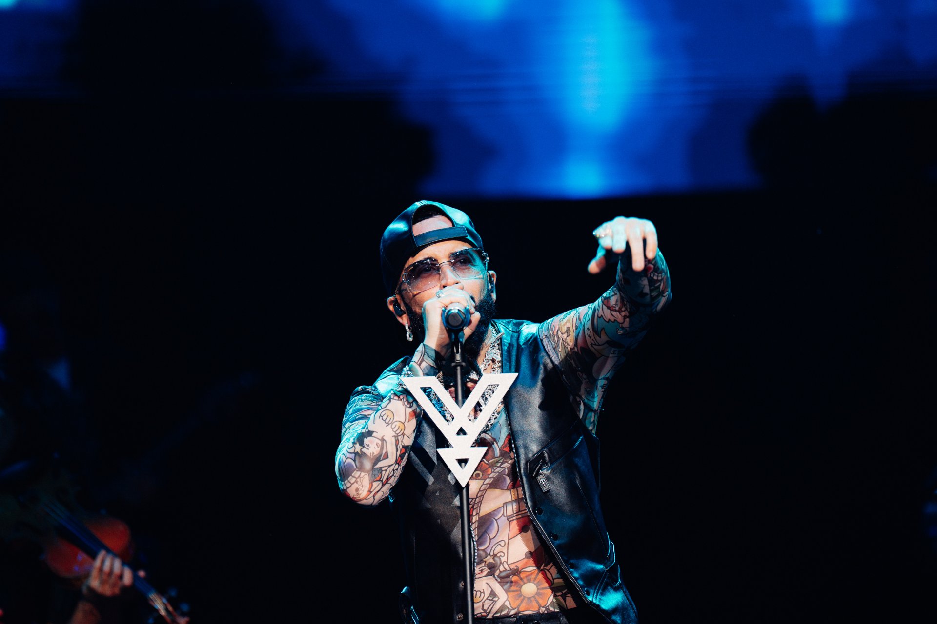 Yandel hizo vibrar el Movistar Arena con su impactante "Sinfónico ...