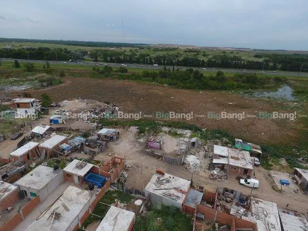 Supermercado CEAMSE: cayó la banda que revendía alimentos vencidos del ...